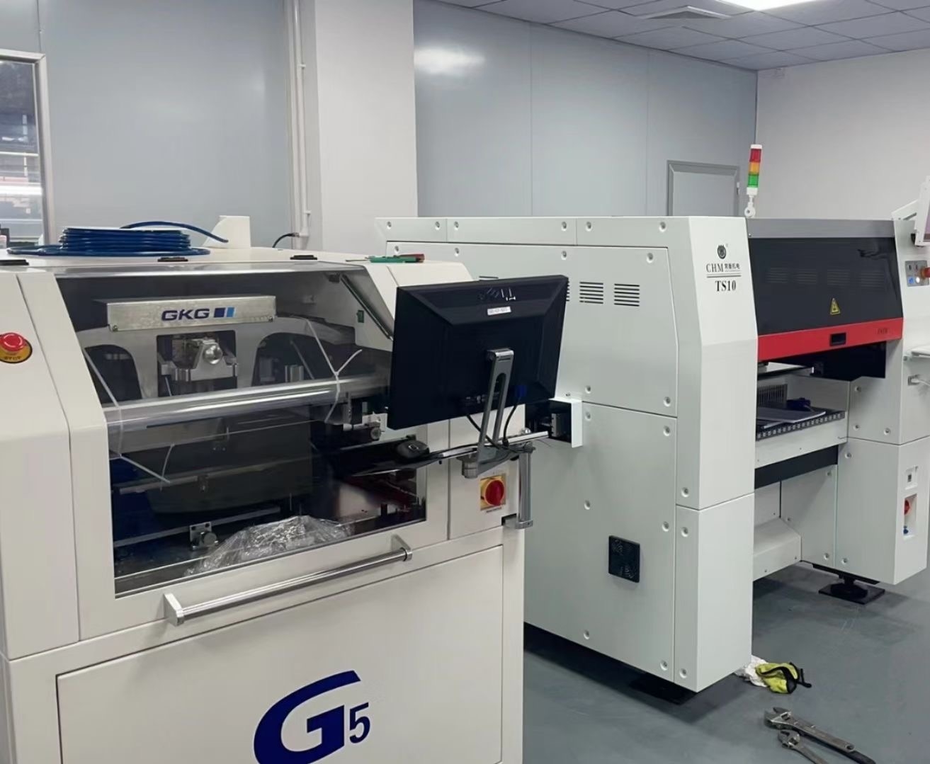 High Speed High Stability 10 Heads 100 Feeders Charmhigh TS10 SMD SMT Pick and Place Machine ...